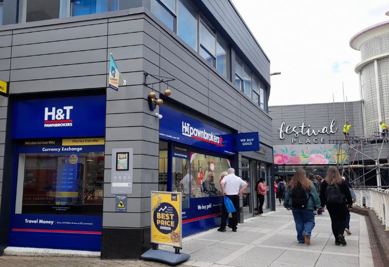 Curchod & Co facilitates golden addition at Festival Place, Basingstoke ...