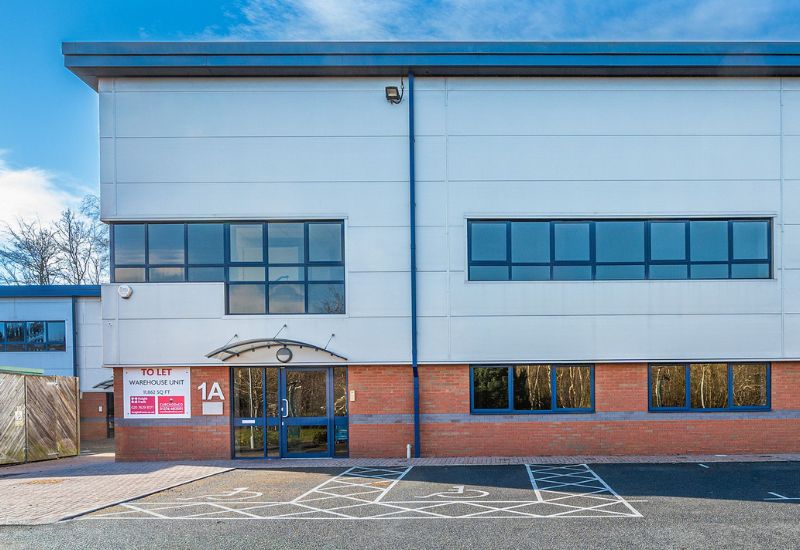 Cable Services agrees ten-year lease on Guildford warehouse - Curchod & Co